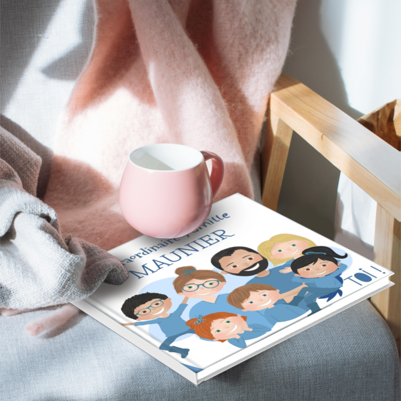 Le livre personnalisé de ma famille - TOI ! Éditions